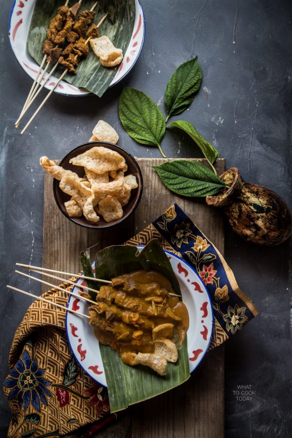 Sate padang (West Sumatra Satay)