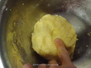 Chinese New Year Pineapple Tart (Kue Nastar)