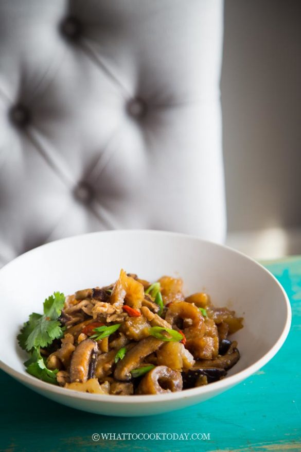 Easy Sea Cucumber, Chicken, Mushroom Stir-fry