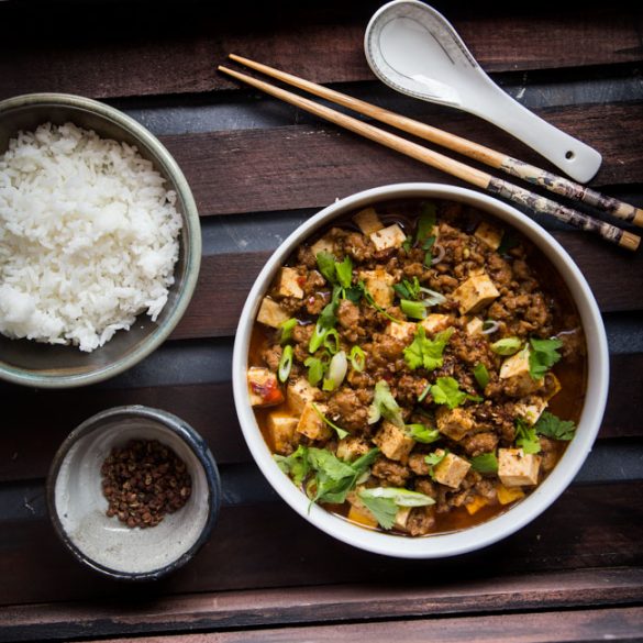 Tahu Telur / Tauhu Telur (Indonesian Tofu and Eggs Salad)