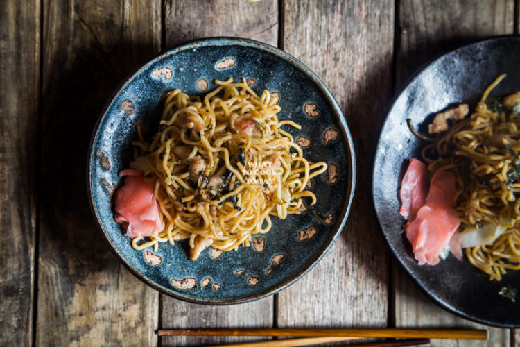 Easy Yakisoba (Japanese Stir-fried Noodles with Pork and Vegetables)