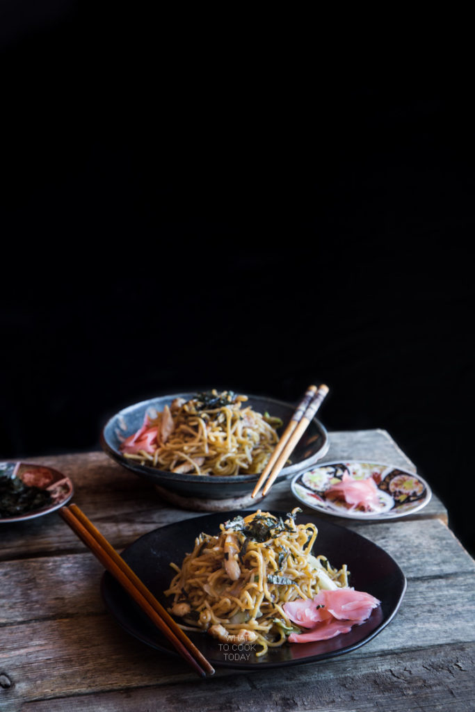 Easy Yakisoba (Japanese Stir-fried Noodles with Pork and Vegetables)