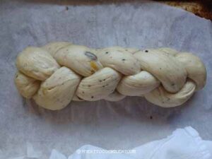 Pulla/Nisu/Nisua (Finnish Cardamom Coffee Bread)- with sourdough option