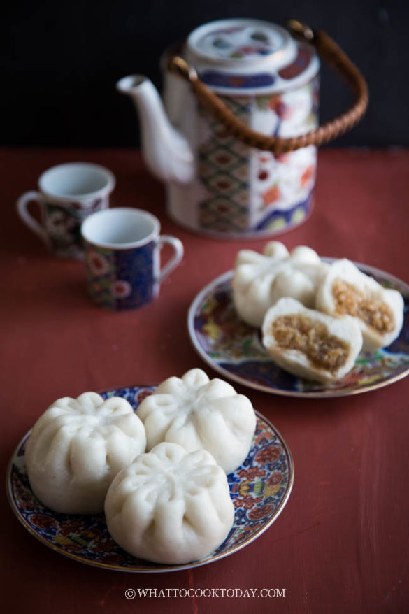 Soft Fluffy Chinese Steamed Buns with Coconut Filling
