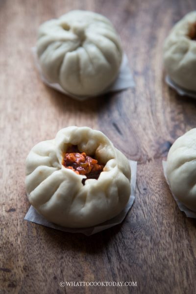 Soft Fluffy Char Siu Bao (Chinese Steamed BBQ Pork Buns)