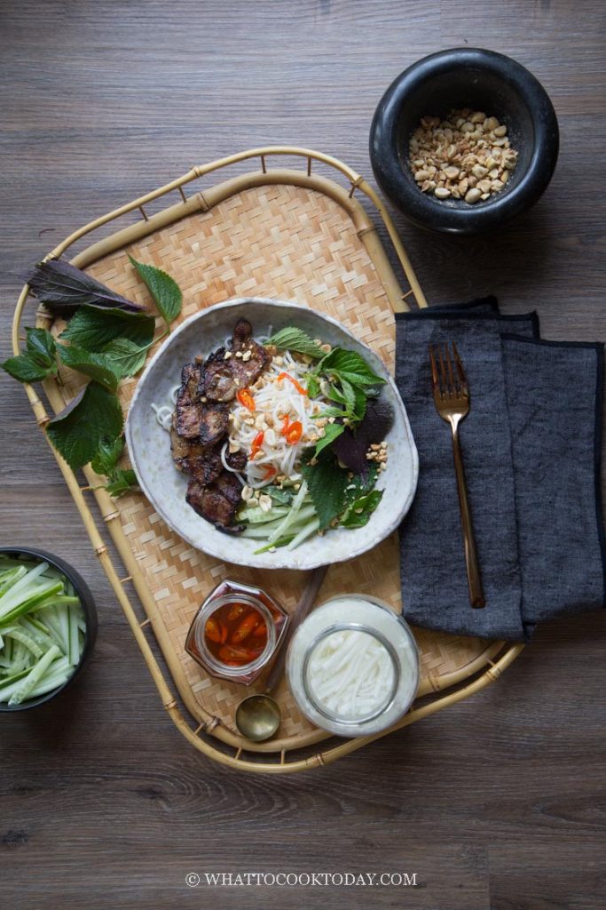 Bun Thit Nuong (Vietnamese Grilled Pork Rice Vermicelli Noodles)