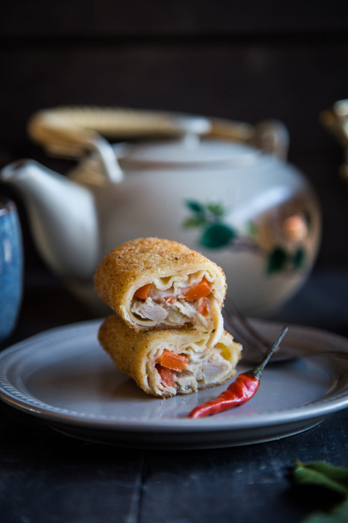 Indonesian Chicken Rissoles (Risol/Risoles Ragout Ayam)