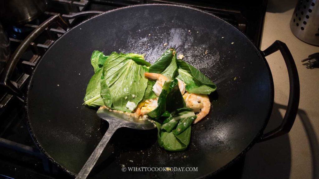 Stir-fried Mee Tai Mak / Bee Tai Mak / Loh Shi Fun (Rice Pin Noodles)