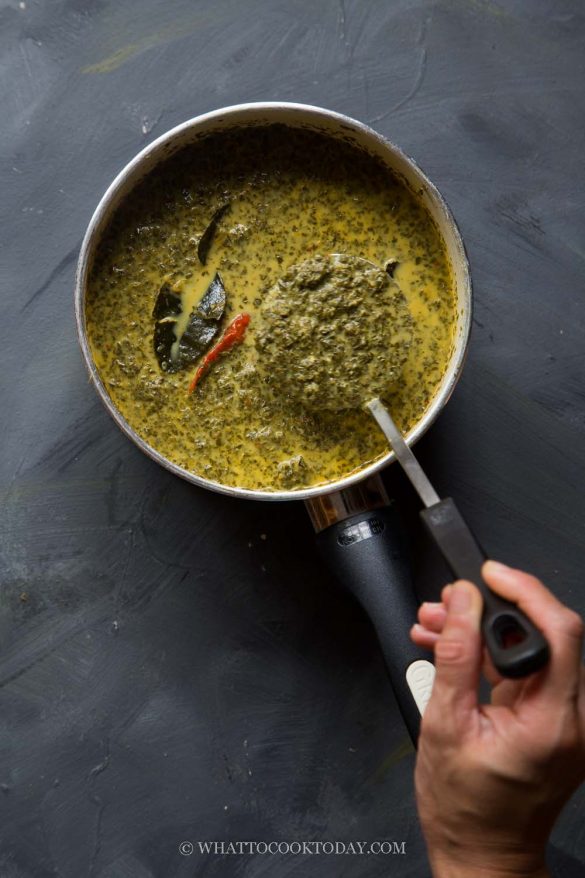 Gulai Daun Ubi Tumbuk (Pucuk Ubi Masak Lemak)