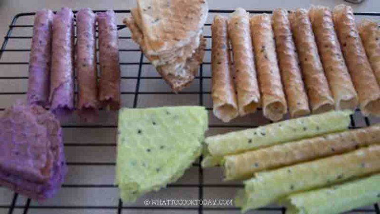 Kuih Kapit/Kue Semprong (Love Letter Biscuit/Crispy Coconut Rolls)