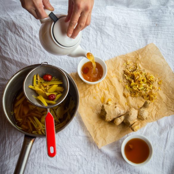 How To Make Hu Jiao Bing (Taiwanese Pepper Meat Buns)