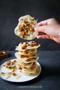 Rempeyek Kacang/Peyek (Indonesian Crispy Peanut Fritters)