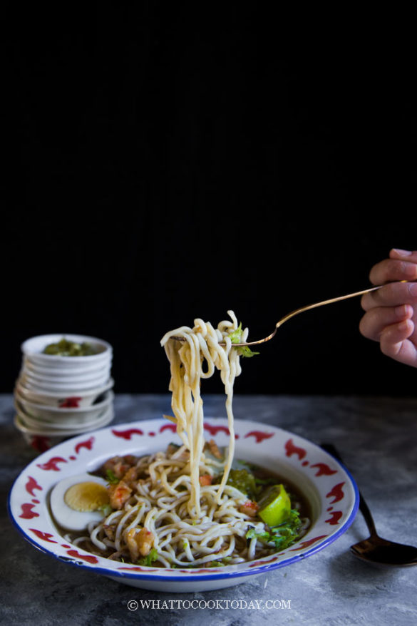 Mie Rebus Medan (Mom's Authentic Recipe)