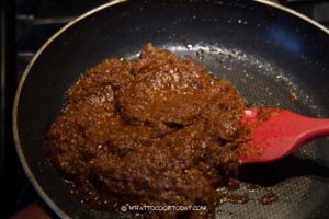 How To Make Basic Dried Chili Paste (Chili Boh / Cabe Giling)