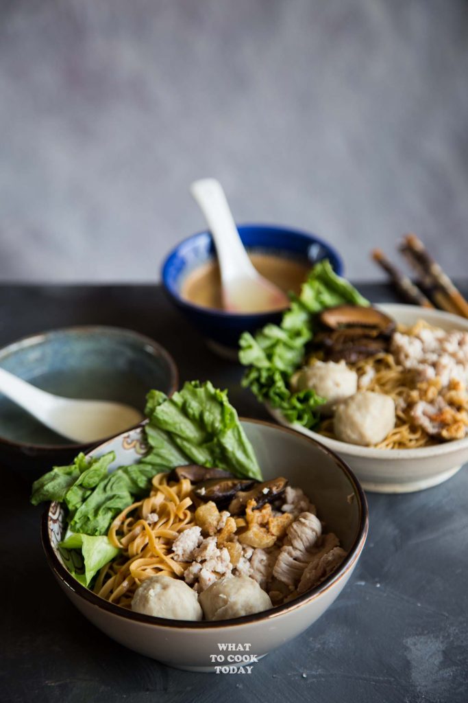 Easy Singapore Bak Chor Mee (Minced Pork Noodle)