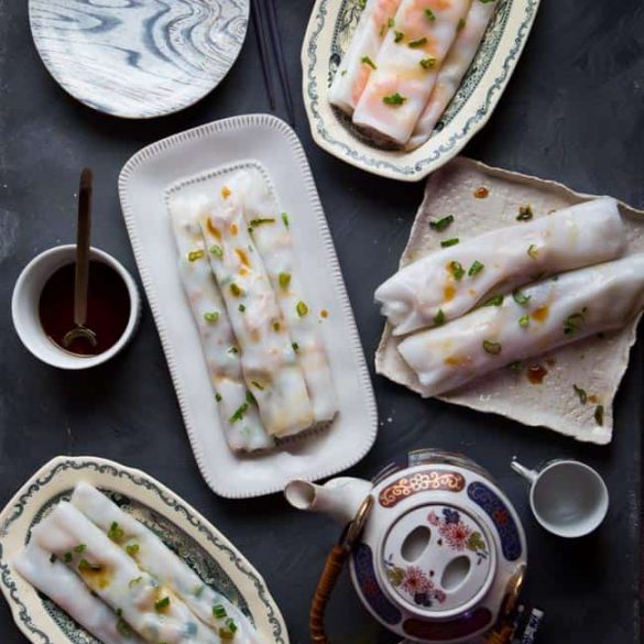 Teochew Dumplings / Chiu Chow Fen Guo / Fun kor (潮州粉果)