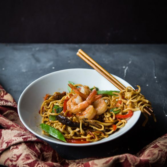 How To Cook Mee Goreng Mamak (Indian-style Fried Noodles)