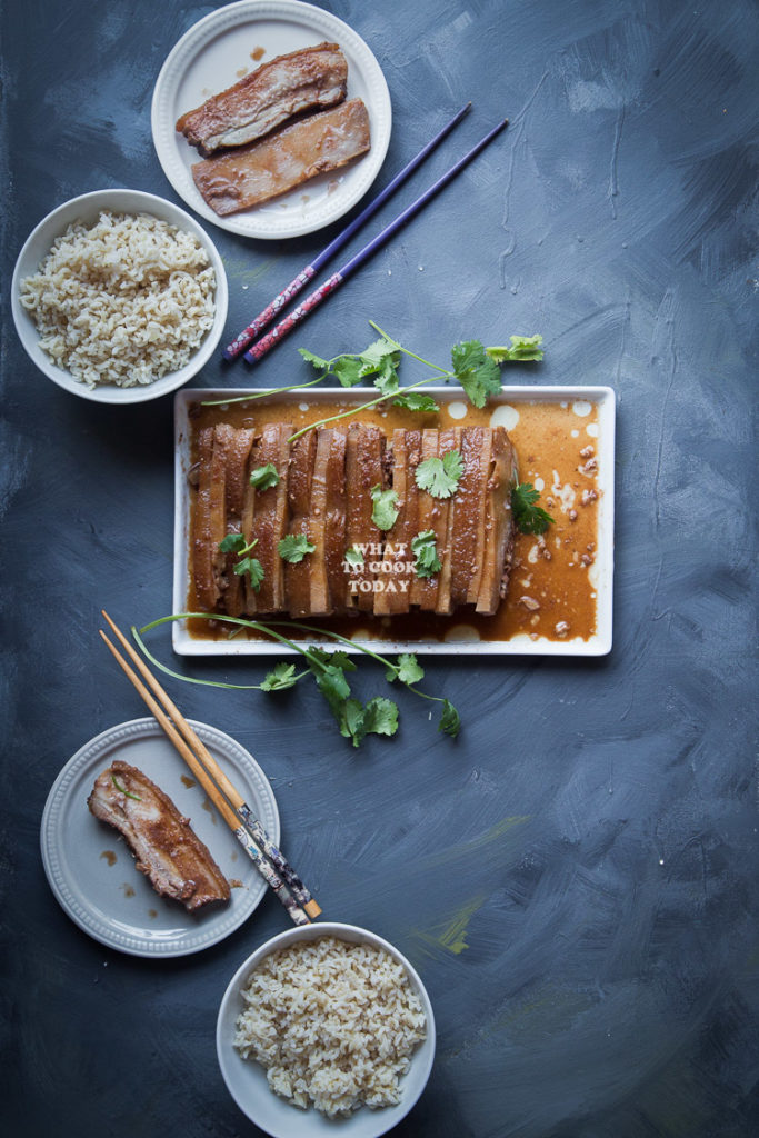 Hakka Kau Yuk (Pork Belly and Taro) - What To Cook Today