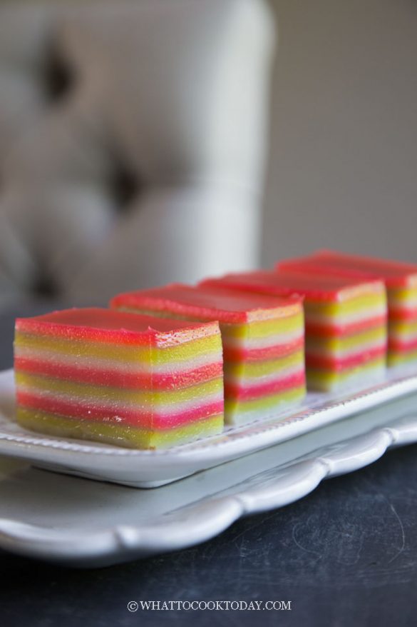 Gao Teng Kueh / Jiu Ceng Gao (九层糕) / Steamed Kue lapis