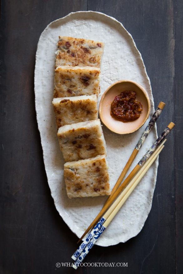 Chinese Turnip Cake (Lo Bak Go)