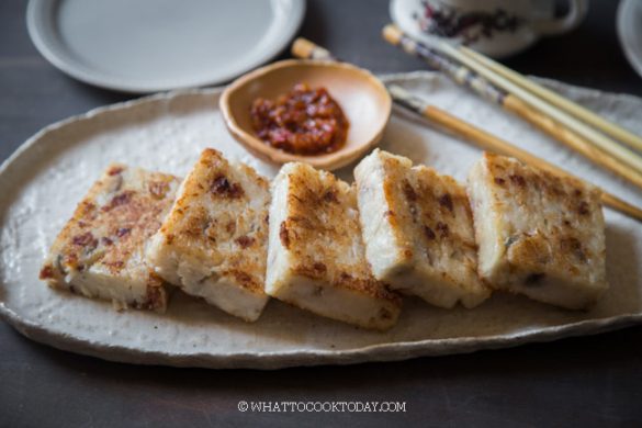 How To Make Lo Bak Go (Chinese Radish/ Turnip Cake)