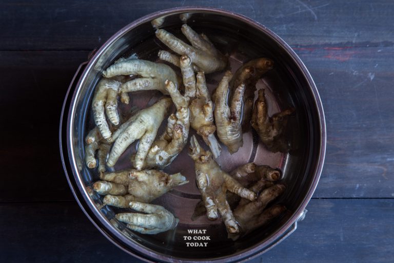 Pressure Cooker Braised Dim Sum Chicken Feet (Phoenix Claws)