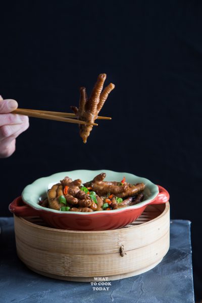 Pressure Cooker Braised Dim Sum Chicken Feet (Phoenix Claws)