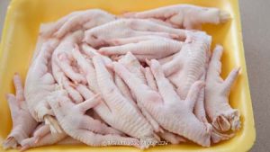 Pressure Cooker Braised Dim Sum Chicken Feet (Phoenix Claws)