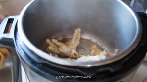 Pressure Cooker Braised Dim Sum Chicken Feet (Phoenix Claws)