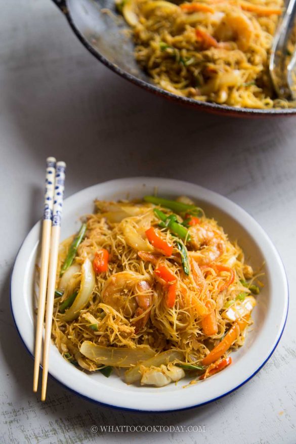 Singapore Chow Mei Fun/ Singapore Bee Hoon (Sing Chow Mei Fun)