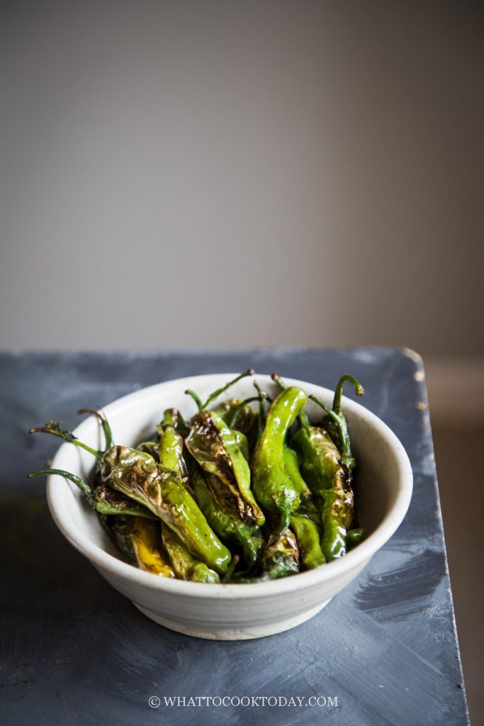 How To Pan Roast Japanese Shishito Peppers - What To Cook Today
