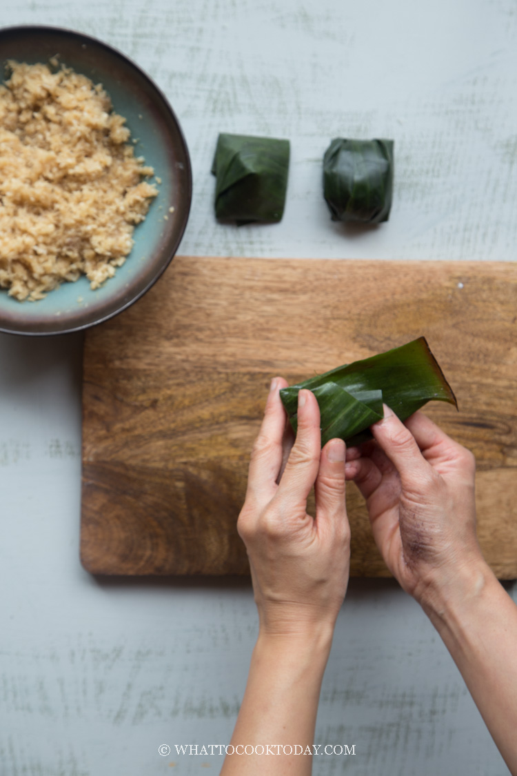 Kue/Kuih Koci Gula Kelapa (Kue Bugis)