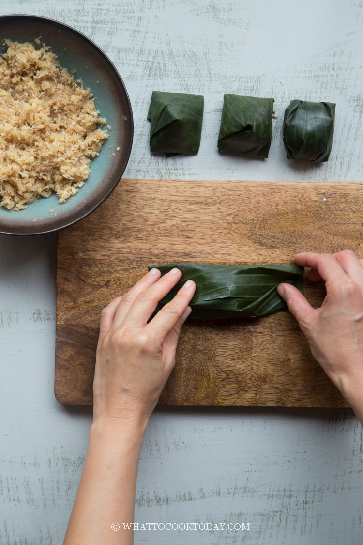 Kue/Kuih Koci Gula Kelapa (Kue Bugis)