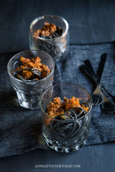 Halloween Squid Ink Spaghetti Worms with Bolognese - What To Cook Today