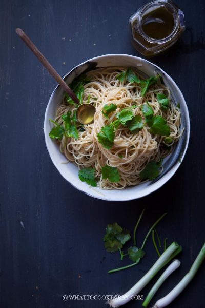 Super Easy Scallion Oil Noodles