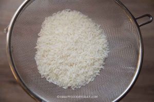 Easy One-Pot Taiwanese Sesame Oil Chicken Rice