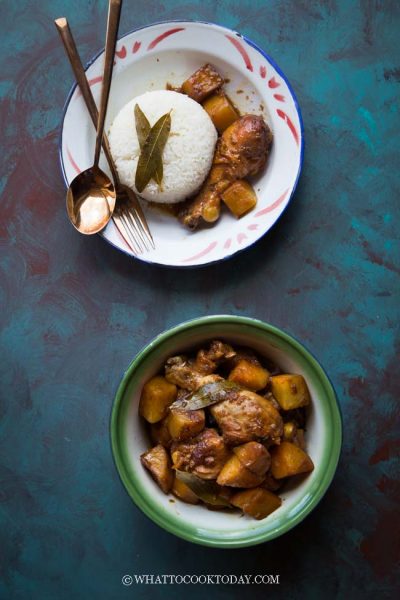 Semur Ayam Kentang Kecap (Chicken Potatoes Smoor) - What To Cook Today