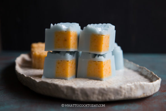 Butterfly Pea Flower Agar Agar Mooncake (with Sweet Potatoes filling ...