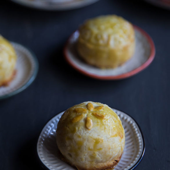 6 Unique and Easy Mooncake Recipes You Should Try - What To Cook Today