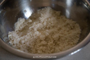 Mini Kok Chai (Chinese Crispy Peanut Puffs) - Baked or Fried