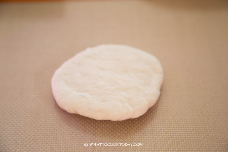 The Best Homemade Soft and Chewy Bagels (Boiled or Steamed)