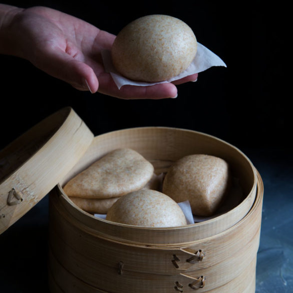 Kong Bak Bao / Gua Bao / Momofuku Pork Belly Steamed Buns