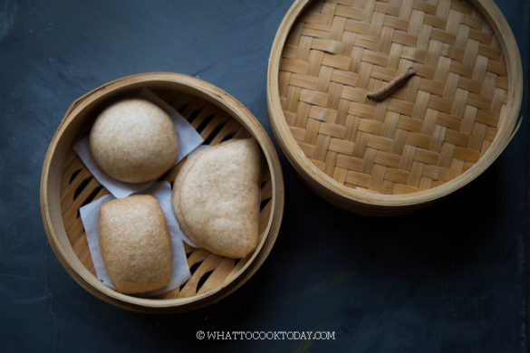 Soft Fluffy Whole Wheat / Wholemeal Steamed Buns (Tangzhong)