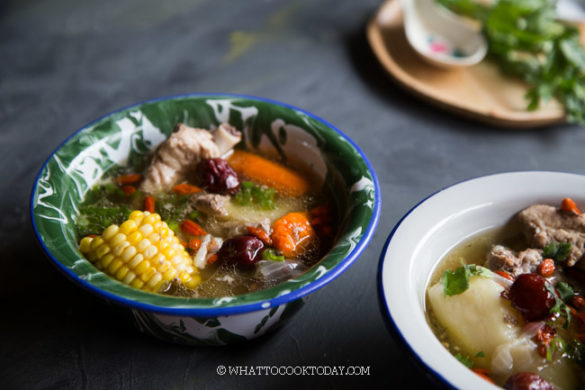Chinese Sweet Corn Pork Ribs Soup (Pressure Cooker or Stove)
