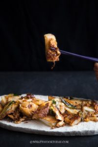 Pan-Fried Cheung Fun Rice Noodle Rolls with Eggs
