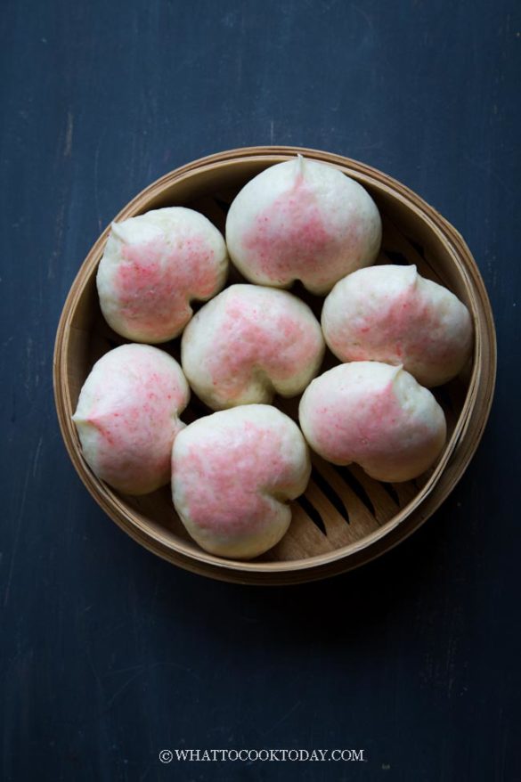 Longevity Peach Steamed Buns (Shòutáo Bao - 寿桃包)