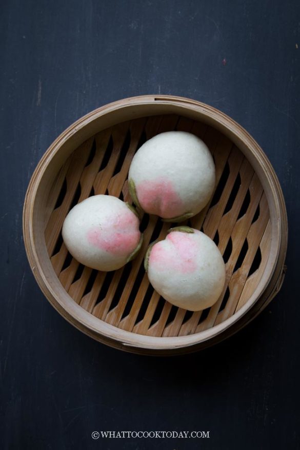 Longevity Peach Steamed Buns (Shòutáo Bao - 寿桃包)