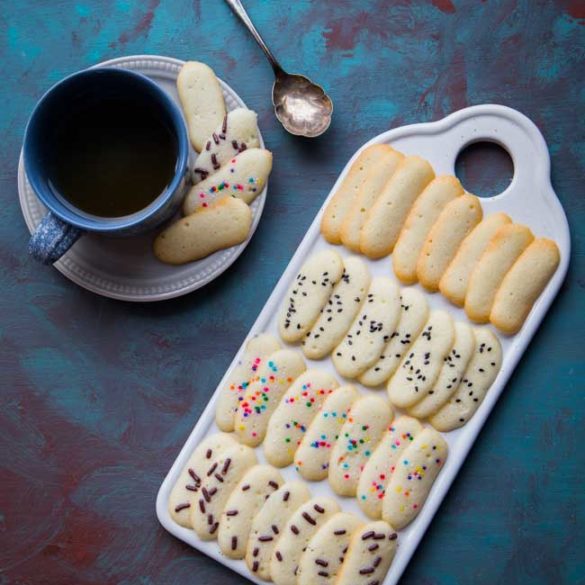 Easy and Popular Hari Raya Cookies (Kuih Kering Lebaran)