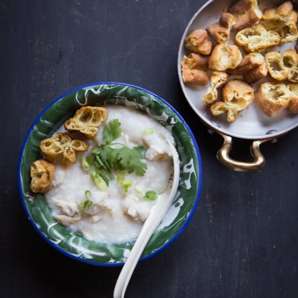 Easy and Quick Chinese Rice Congee (with Leftover Cooked Rice)