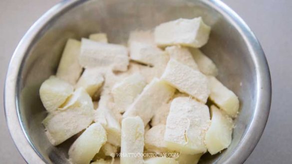 How To Make Tape/Tapai Singkong (Fermented Cassava)